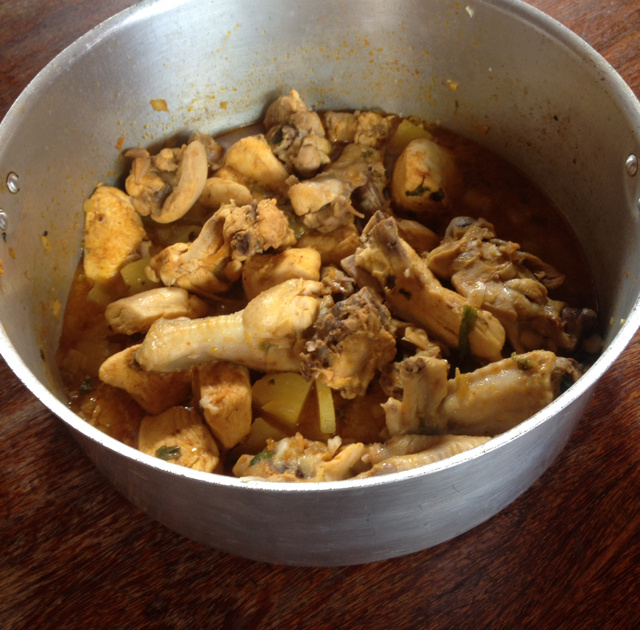 Receita de Frango guizado da Celia, enviada por celia - TudoGostoso