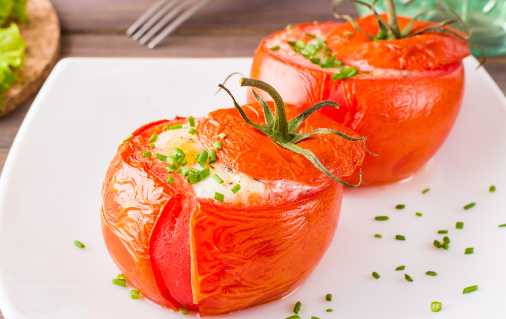 Receita de Tomate recheado com ricota temperada, enviada por leonardo ...