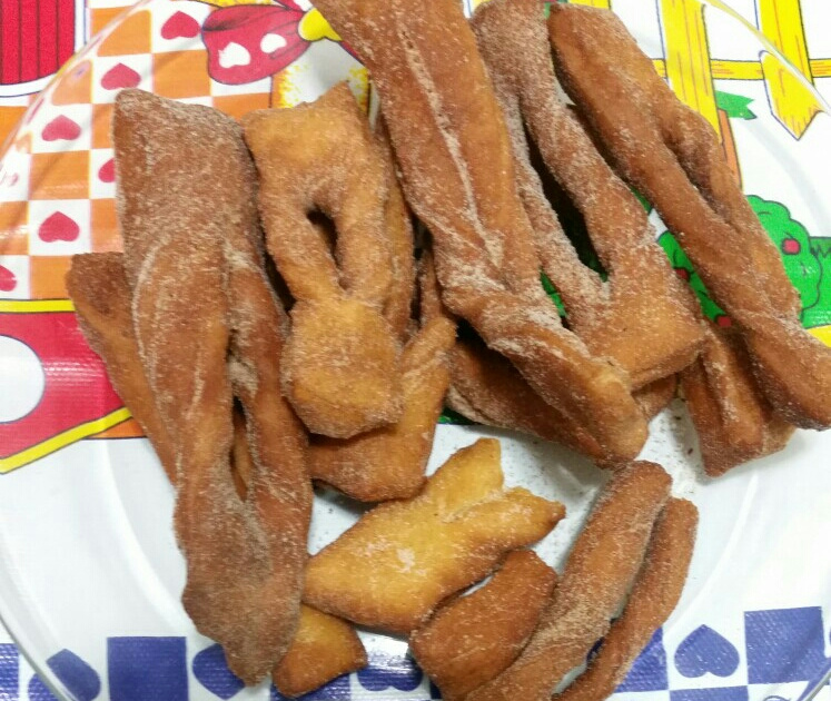 Receita de Grostoli da Aline, enviada por aline - TudoGostoso