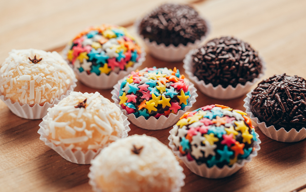 9 receitas de docinhos de festa que não vão ao fogo para economizar no ...