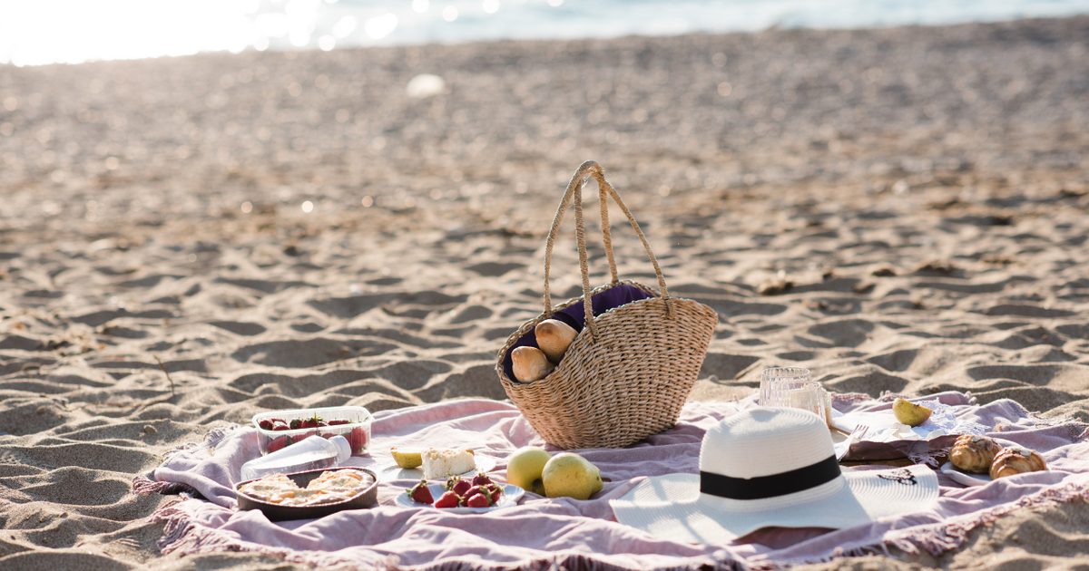 Confira 4 itens essenciais para quem vai curtir a praia neste verão ...