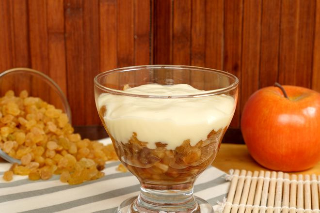 Compota de frutas com creme: surpreenda-se com essa receita