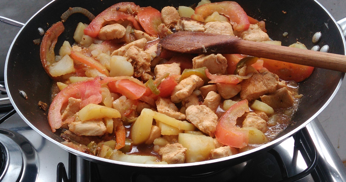 Receita de Ensopado de frango, enviada por marie claire - TudoGostoso