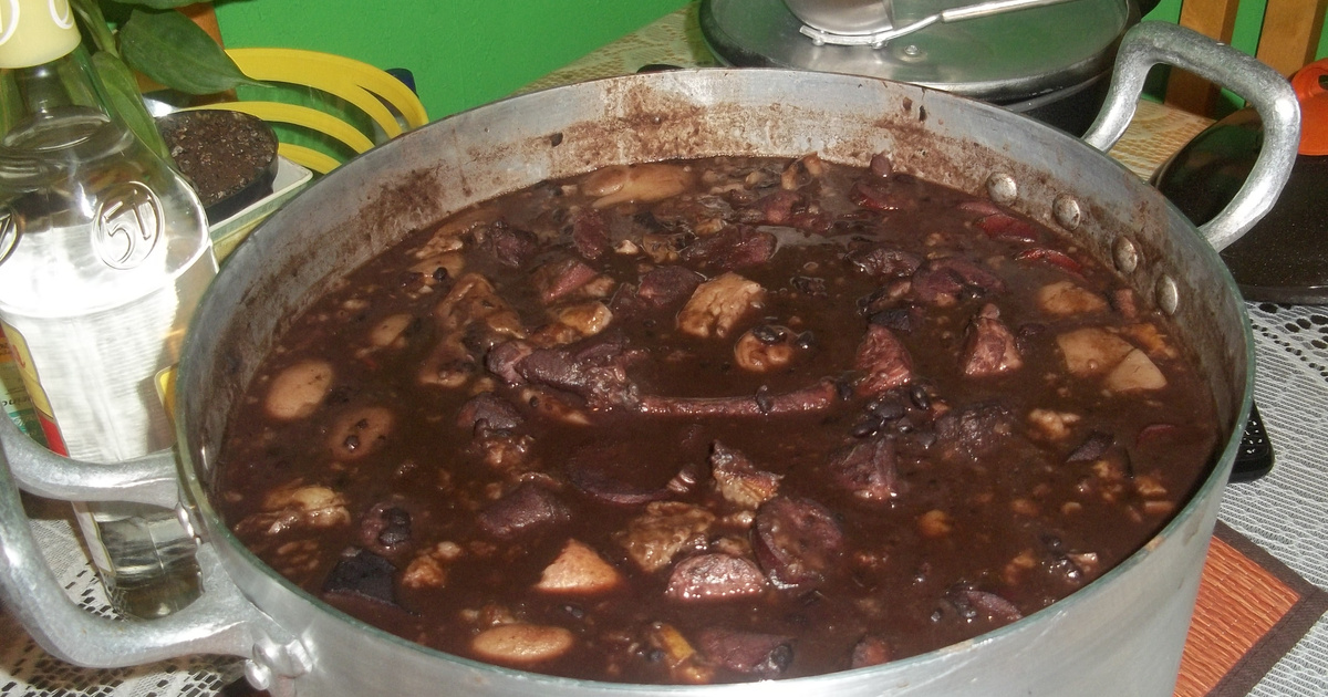 Receita de Feijoada gigante, enviada por manoel queiroz - TudoGostoso