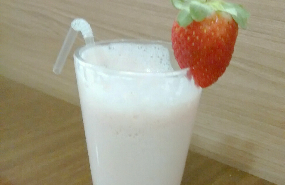Receita de Milk shake de morango, enviada por karen - TudoGostoso