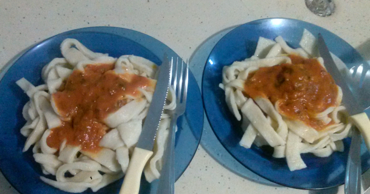 Receita de Massa caseira, enviada por júlia costa - TudoGostoso