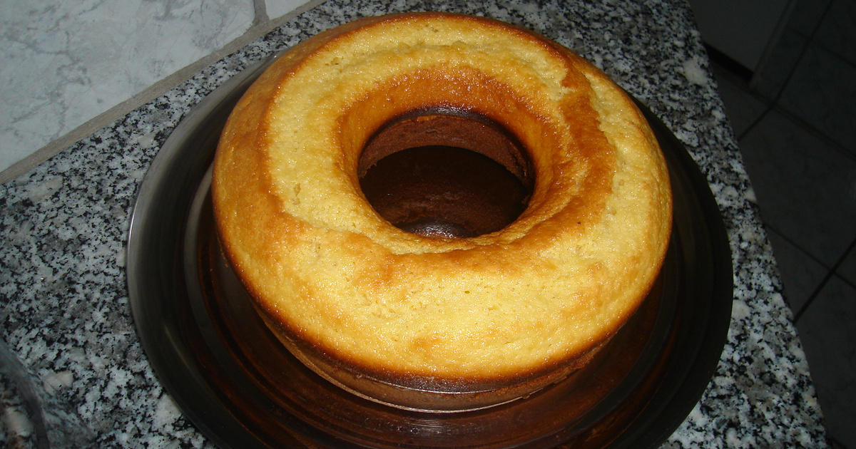 Receita de Bolo Fofo Simples, enviada por josy daniel - TudoGostoso