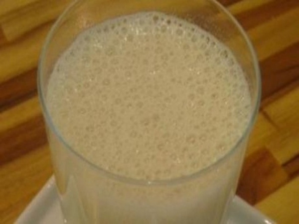 Receita de Vitamina de banana com Ades frapê de coco, enviada por ...