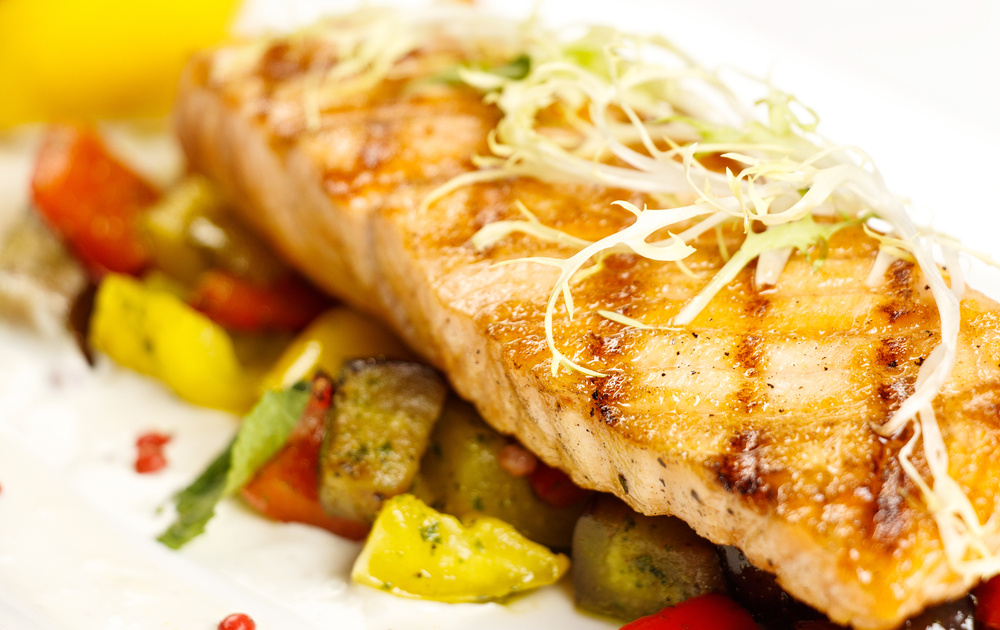 Dê mais sabor ao peixe com este truque fácil de Ángel León, chef com ...