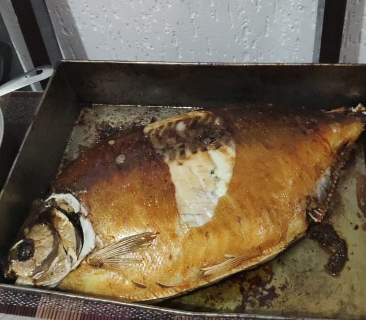 Receita de Pacu assado recheado com farofa, enviada por junior oliveira ...