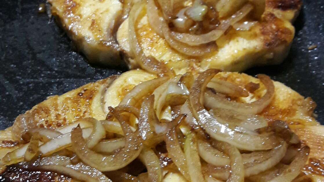 Receita de Filé de peixe acebolado, enviada por sandra - TudoGostoso