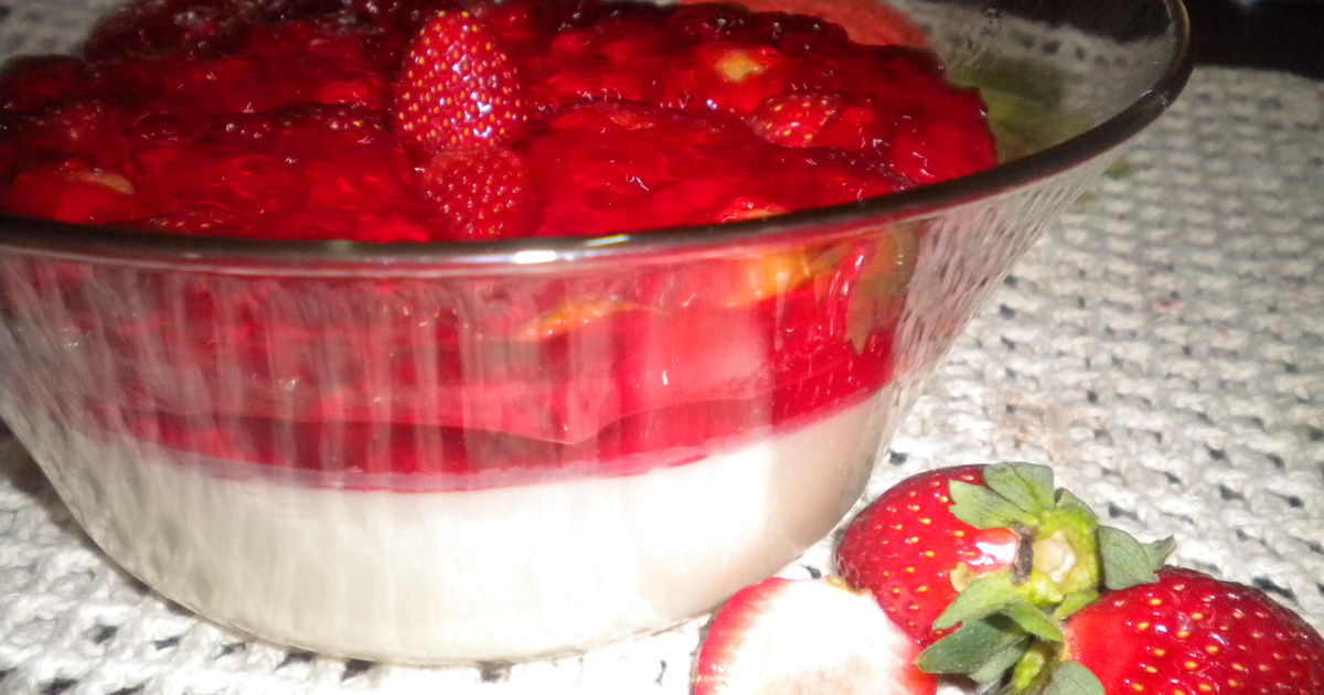 Receita de Morangos ao creme de leite, enviada por joel - TudoGostoso