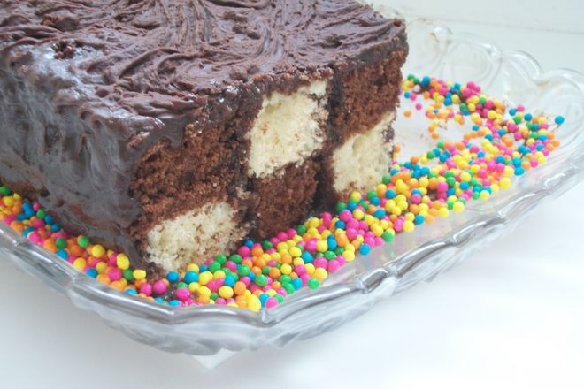 Bolo xadrez: receita fácil e deliciosa