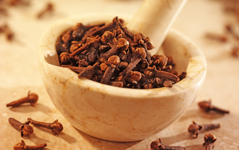 Cravo: onde usar a especiaria e benefícios para a saúde