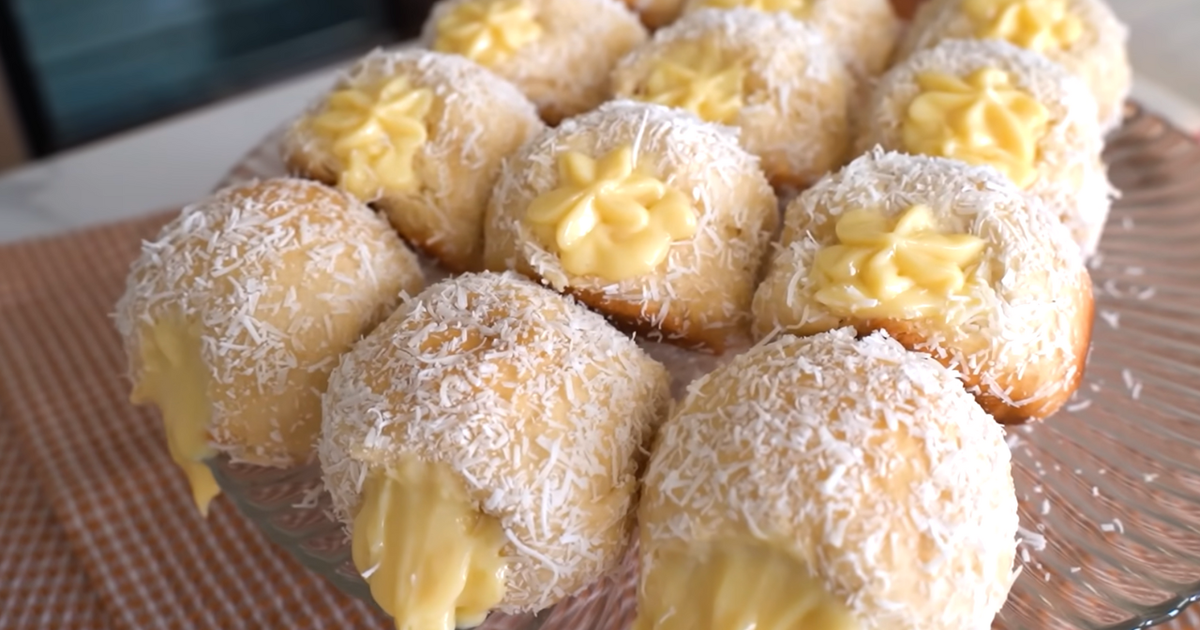 Pãozinho lua de mel molhadinho mais gostoso que o da padaria: receita pro lanche que lembra ...