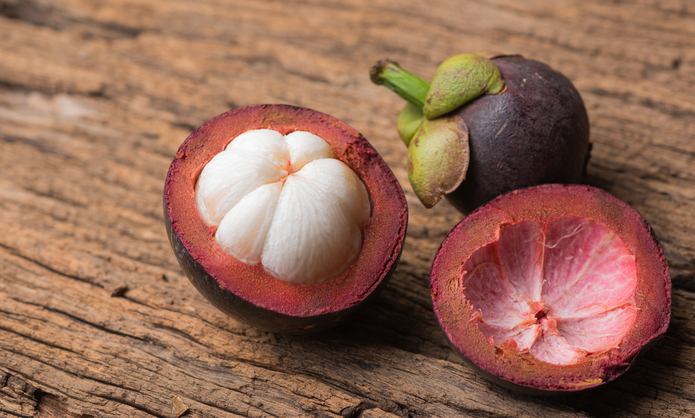 Conheça o mangostin, uma fruta exótica e cheia de sabor