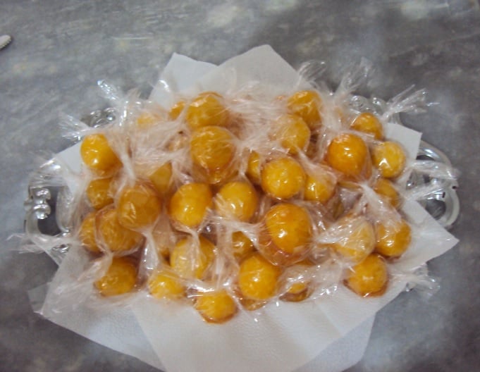 Como preparar a famosa bala de coco (bala baiana)