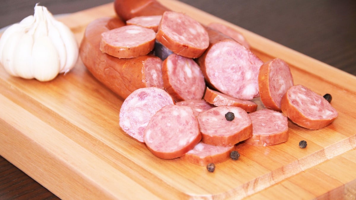 Essa é a diferença que ninguém te conta sobre a linguiça calabresa e a ...