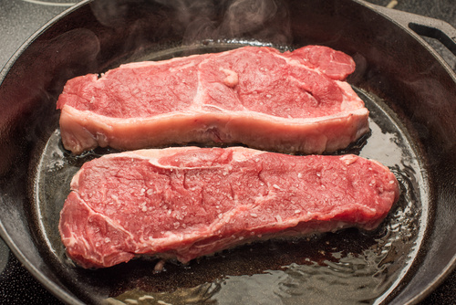 Como selar a carne e deixá-la saborosa e suculenta: confira