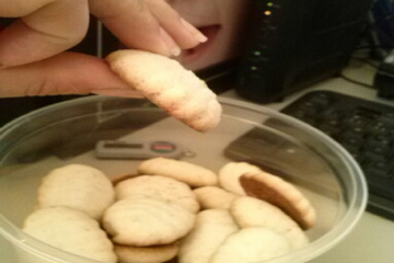 Receita de Biscoito fácil, enviada por cinthia souza - TudoGostoso