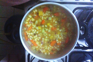 Receita de Sopa de legumes e verduras, enviada por maria f. n. vechi ...