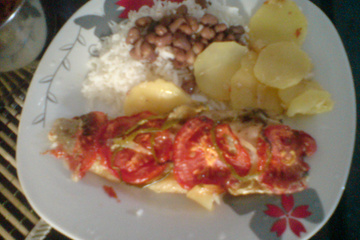 Receita de Batatas com filé de meluza ao forno, enviada por vanessa ...