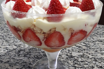 Receita de Morango com suspiro, enviada por vanilda soares dos santos ...