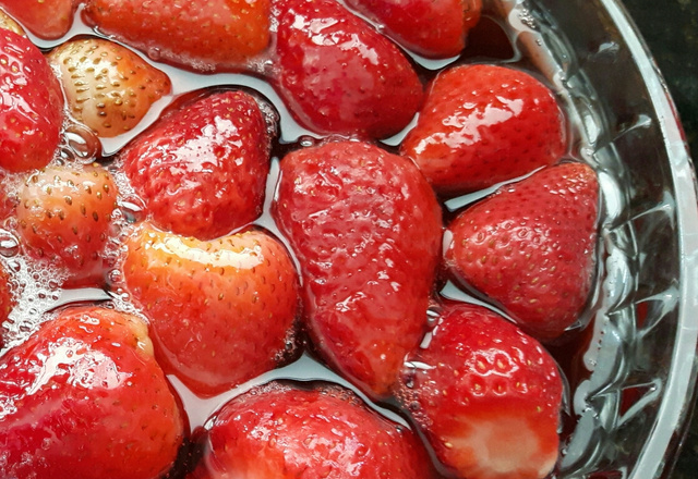 Receita de Morangos em calda, enviada por rosania barbosa de oliveira ...