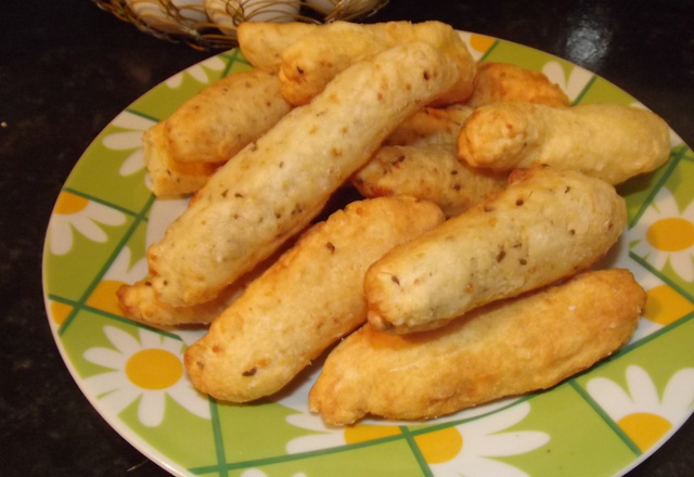 Receita de Biscoito de polvilho frito, enviada por rodrigo de oliveira ...