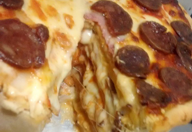Receita de Bolo pizza, enviada por klériston silvestre - TudoGostoso